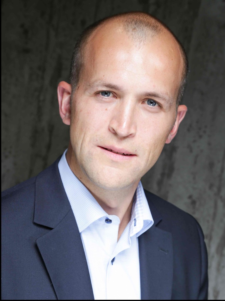 Daniel-Schroeder_Ausschnitt_Druck - PR-Agentur Hamburg für IT, Software ...